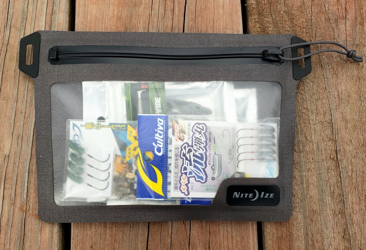 NiteIze Runoff Waterproof Pocket… – Velox Seeker